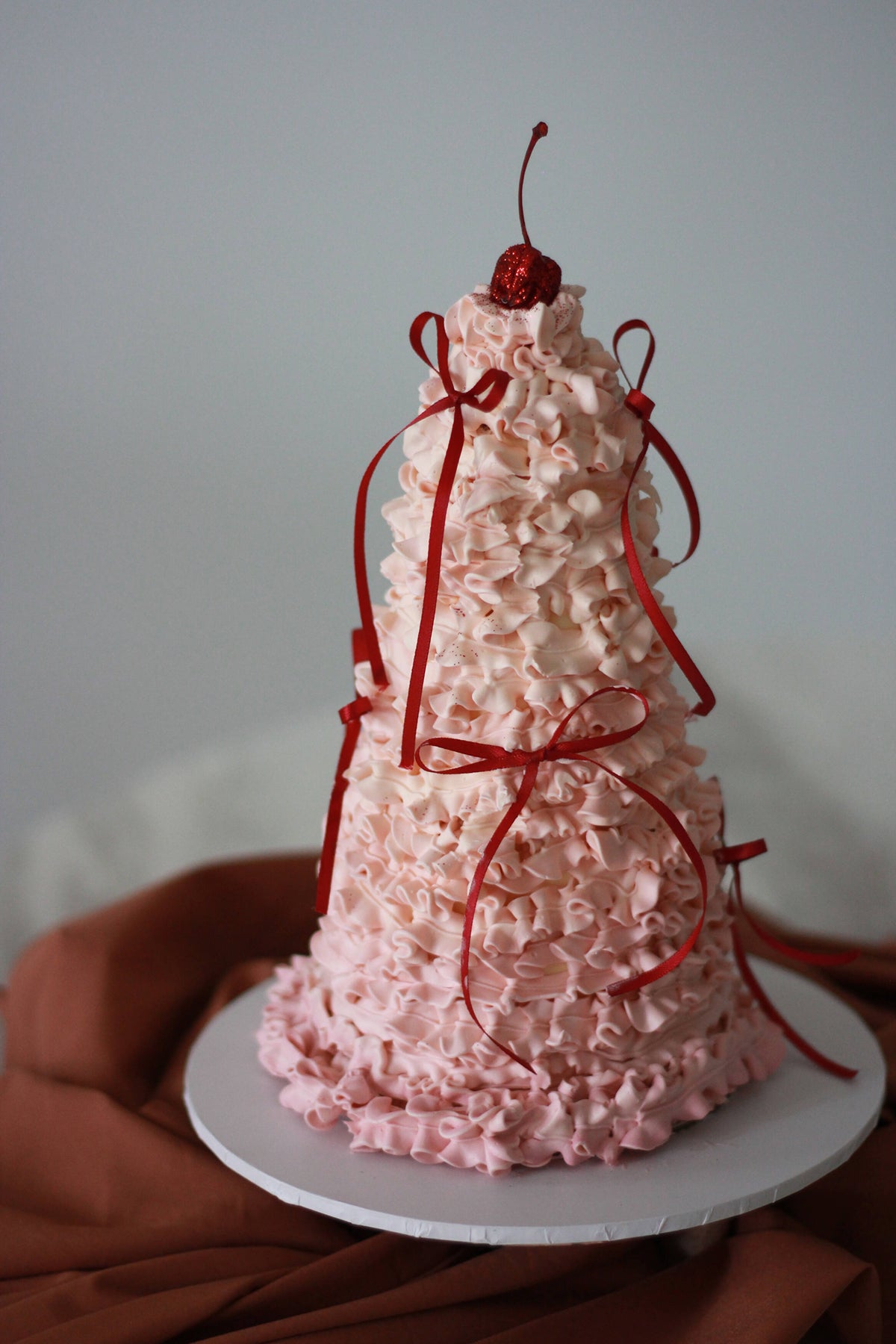 Custom Cakes | Tell Cake Boutique